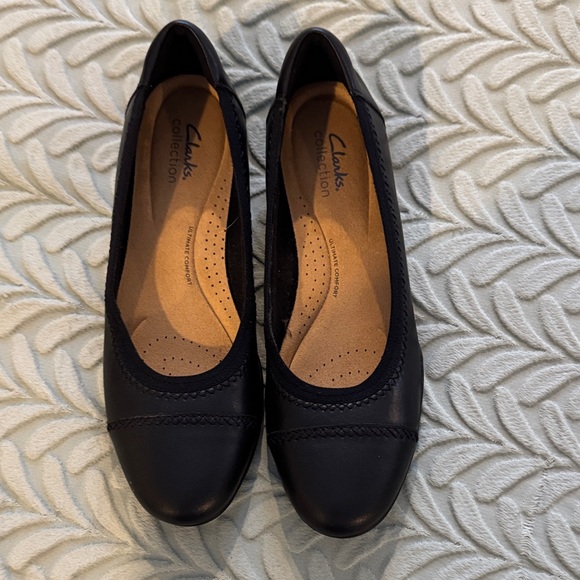 Clarks | Shoes | Clarks Womens Sara Bay Black Flats | Poshmark